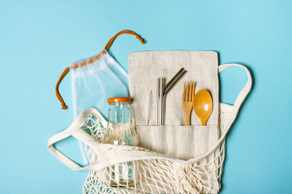 10 simple steps to sustainable living by Knowledge E